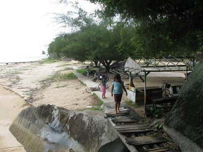 Beach Of Indonesia: Kijing Beach