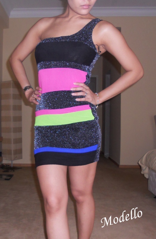 MODELLO: Glitz multi-color toga dress