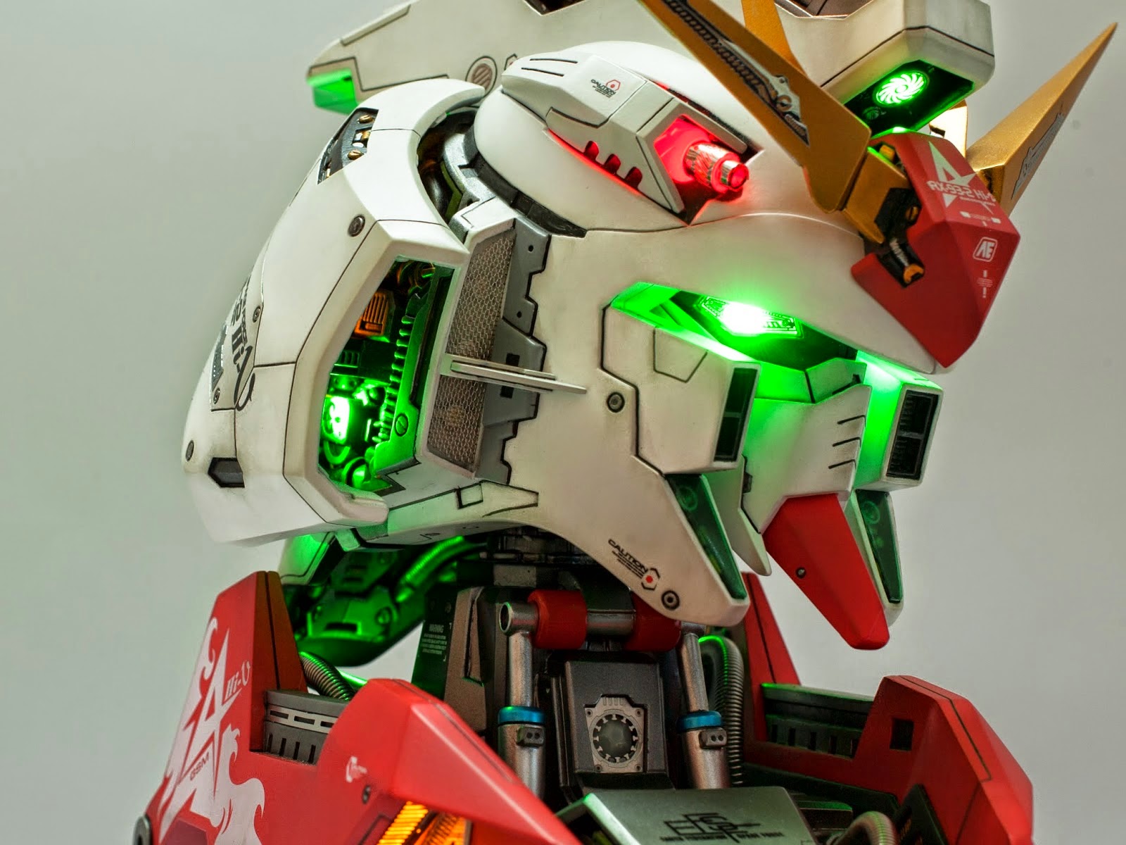 Custom Build: G-System 1/24 RX-93 nu Gundam Head Display with Automatic ...