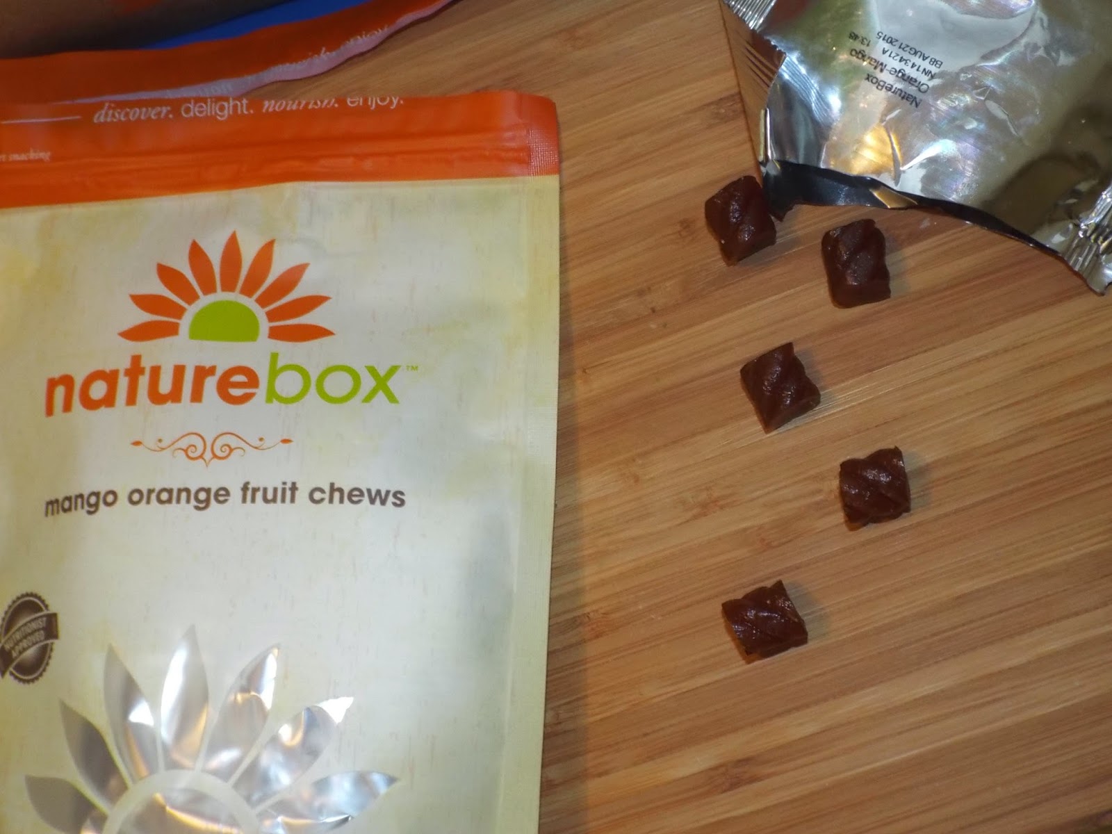 NatureBox: Mango Chews