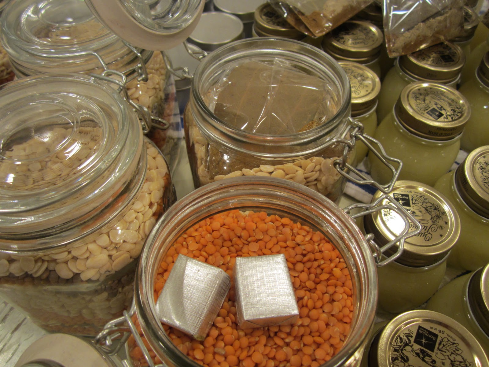 The Full Plate Blog: homemade gift: curried lentil soup kit in a jar