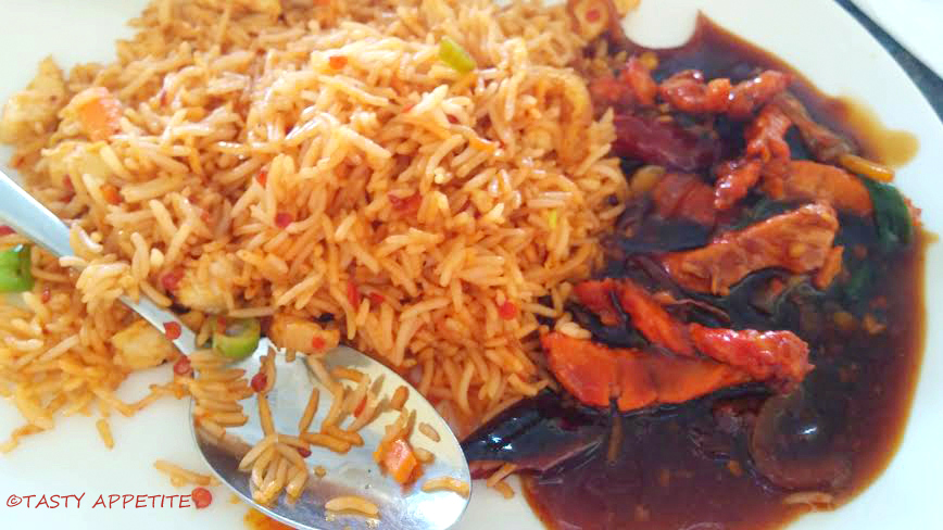 Schezwan Chicken Fried Rice / Schezwan Fried Rice Recipe / Schezwan Recipes