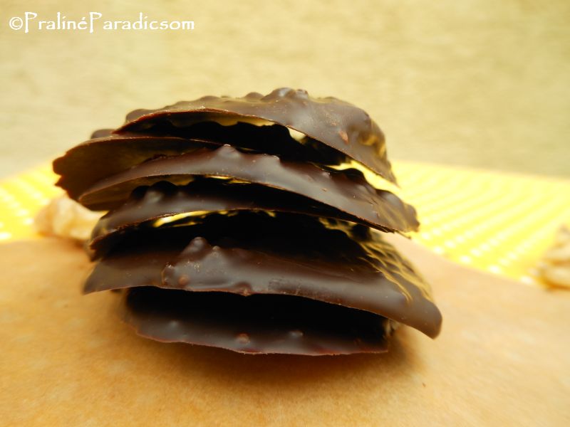 Praliné Paradicsom: Diógrillázsos csoki-chips