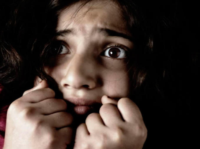 La mirada ausente: ENFRENTARSE A LOS MIEDOS.