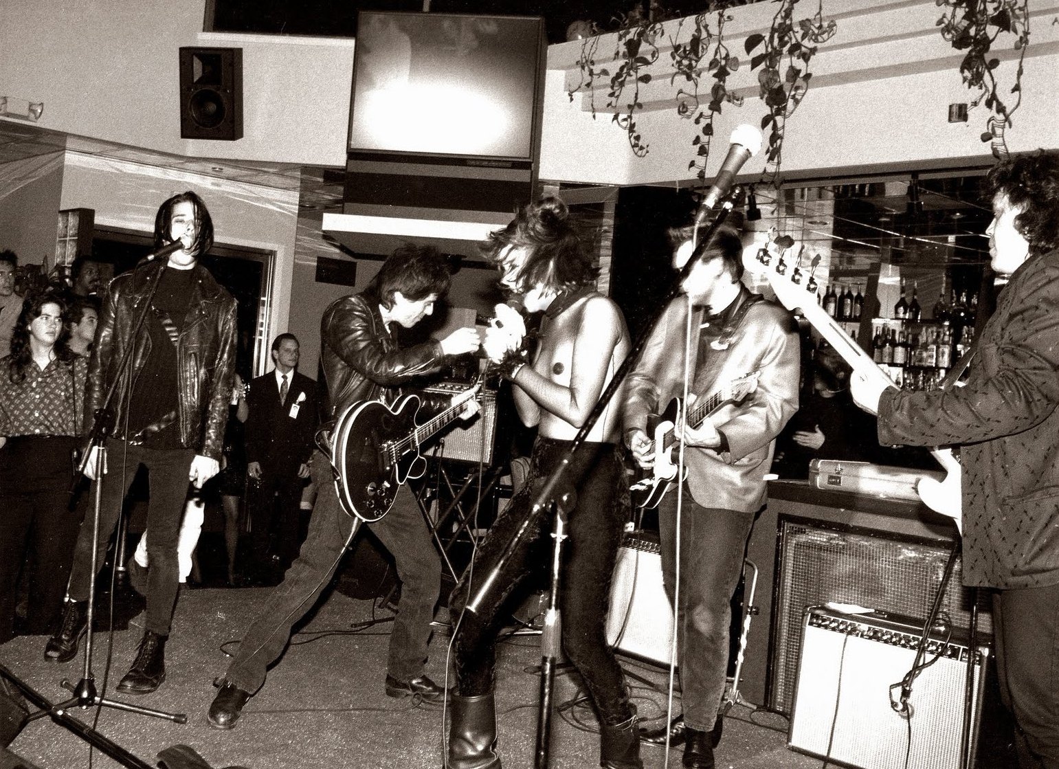 TOT DE POP: INGER LORRE – HAPPY BIRTHDAY!