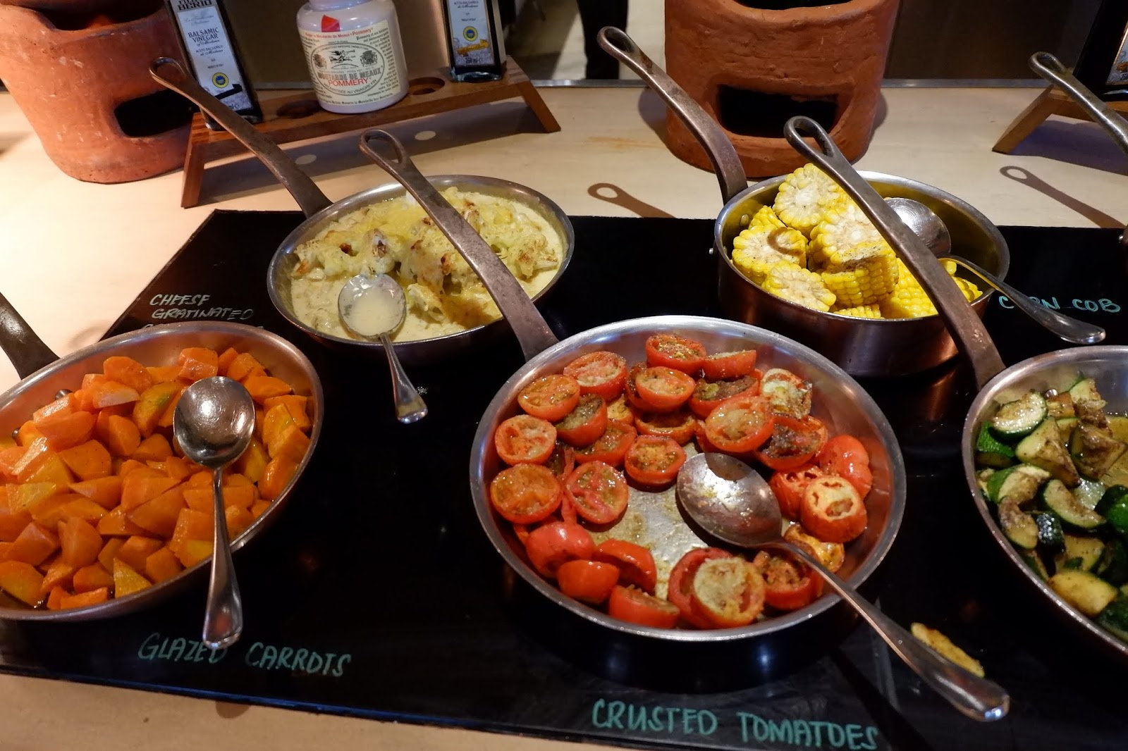 Brasserie on 3 Buffet at Conrad Manila