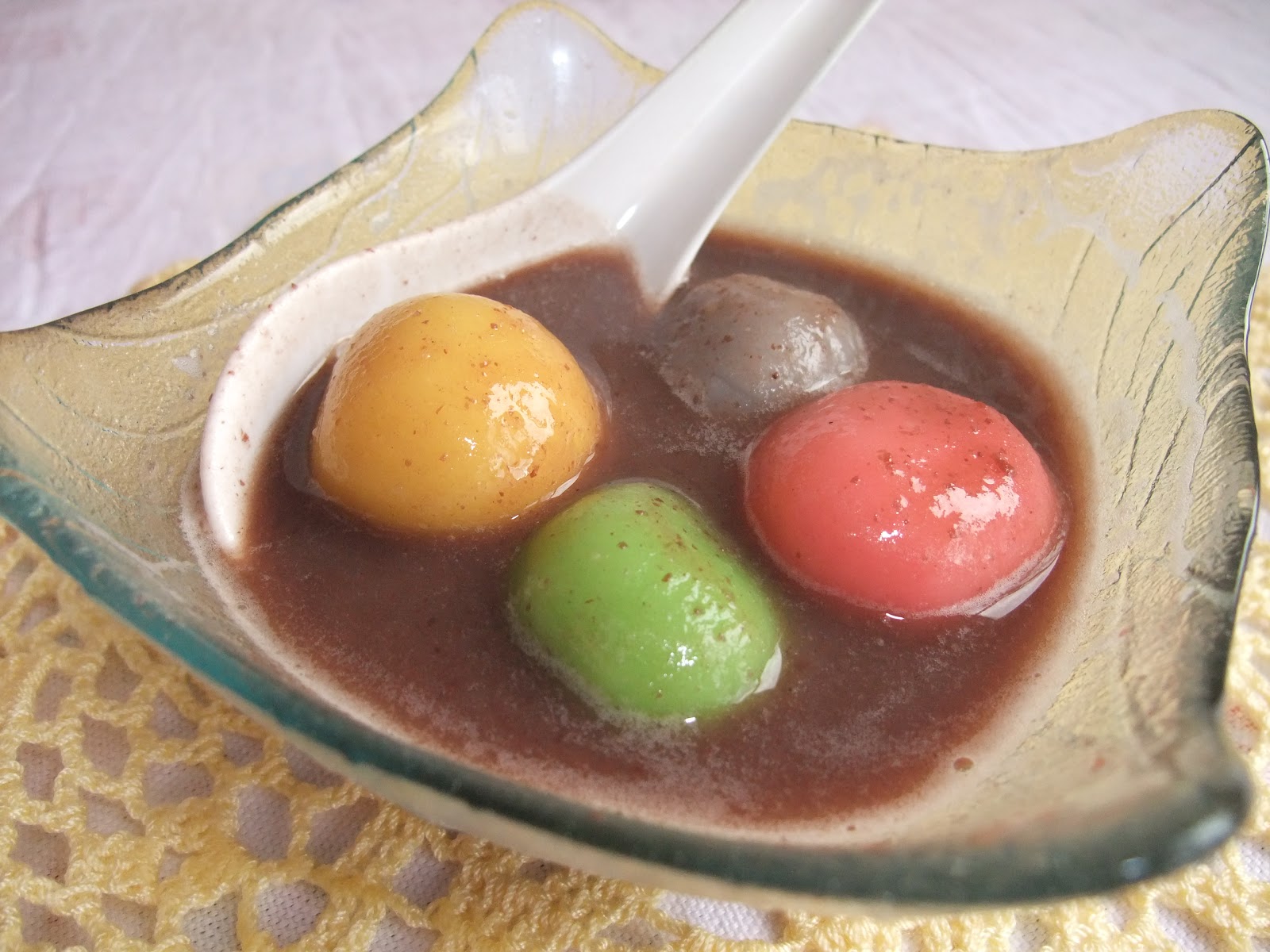 Veronica's Kitchen: Dumplings in Red Bean Soup