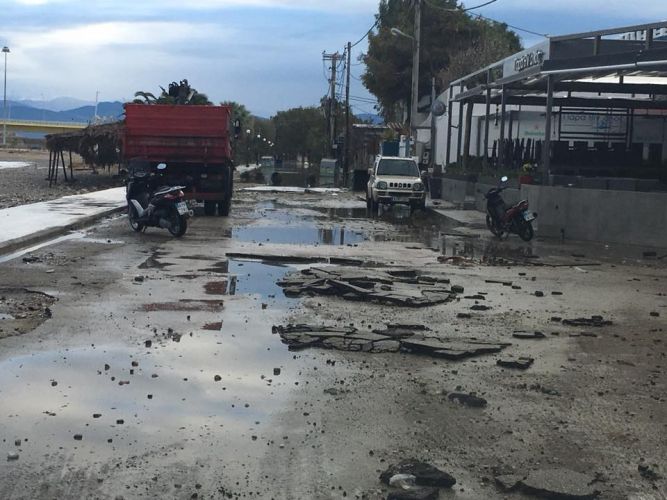 PATRINAKI: ΠΑΤΡΑ : ΟΛΥΜΠΙΑ ΟΔΟΣ ΚΑΙ ΚΤΗΜΑΤΙΚΗ ΥΠΗΡΕΣΙΑ ΠΝΙΓΟΥΝ ΤΙΣ ...
