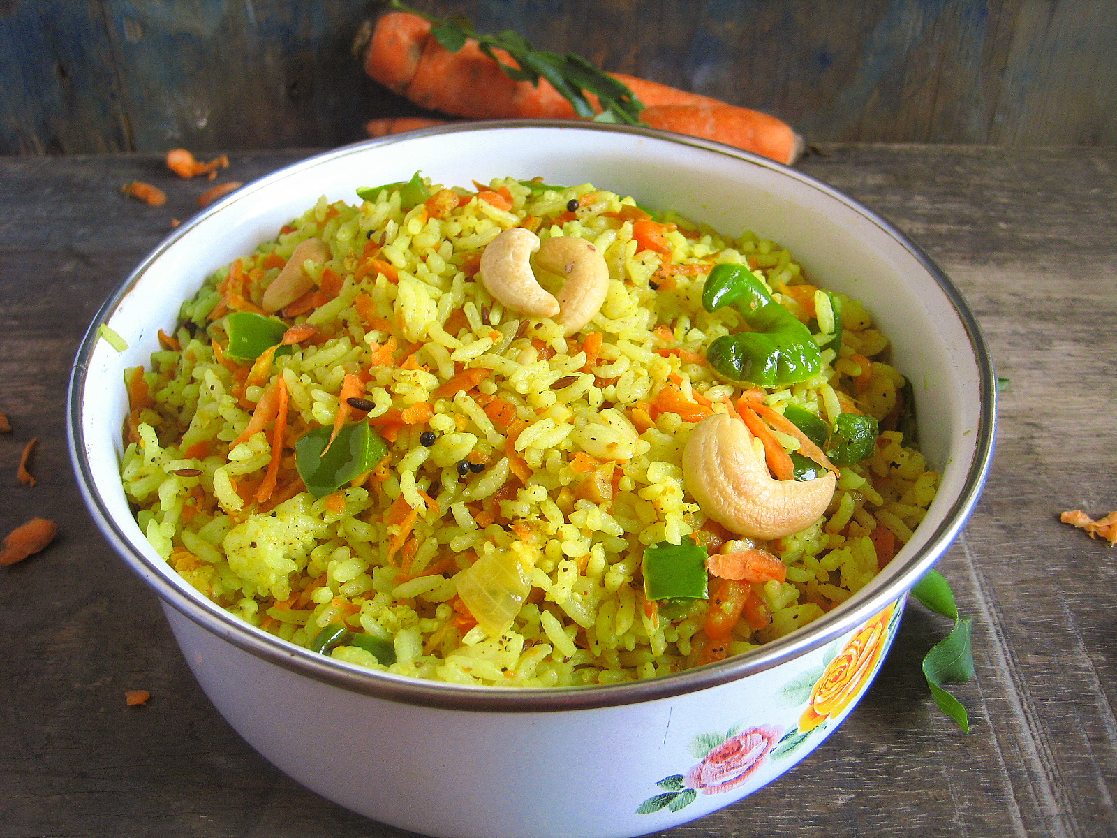 madhuri's kitchen: carrot fried rice / healthy carrot recipes