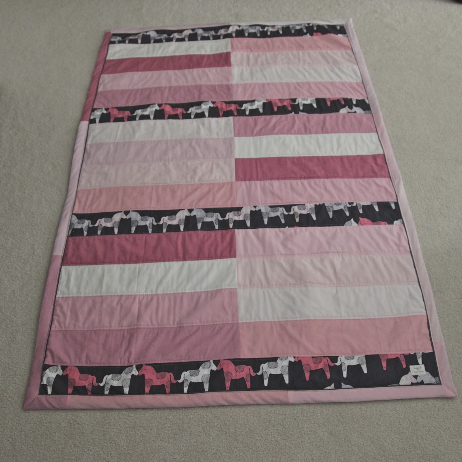 Oh. THAT Annelie...: DIY Project: Striped Baby Quilt