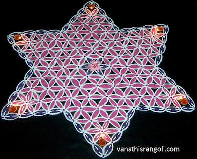 Vanathi's Rangoli / Kolangal: Christmas / New year Star Rangoli