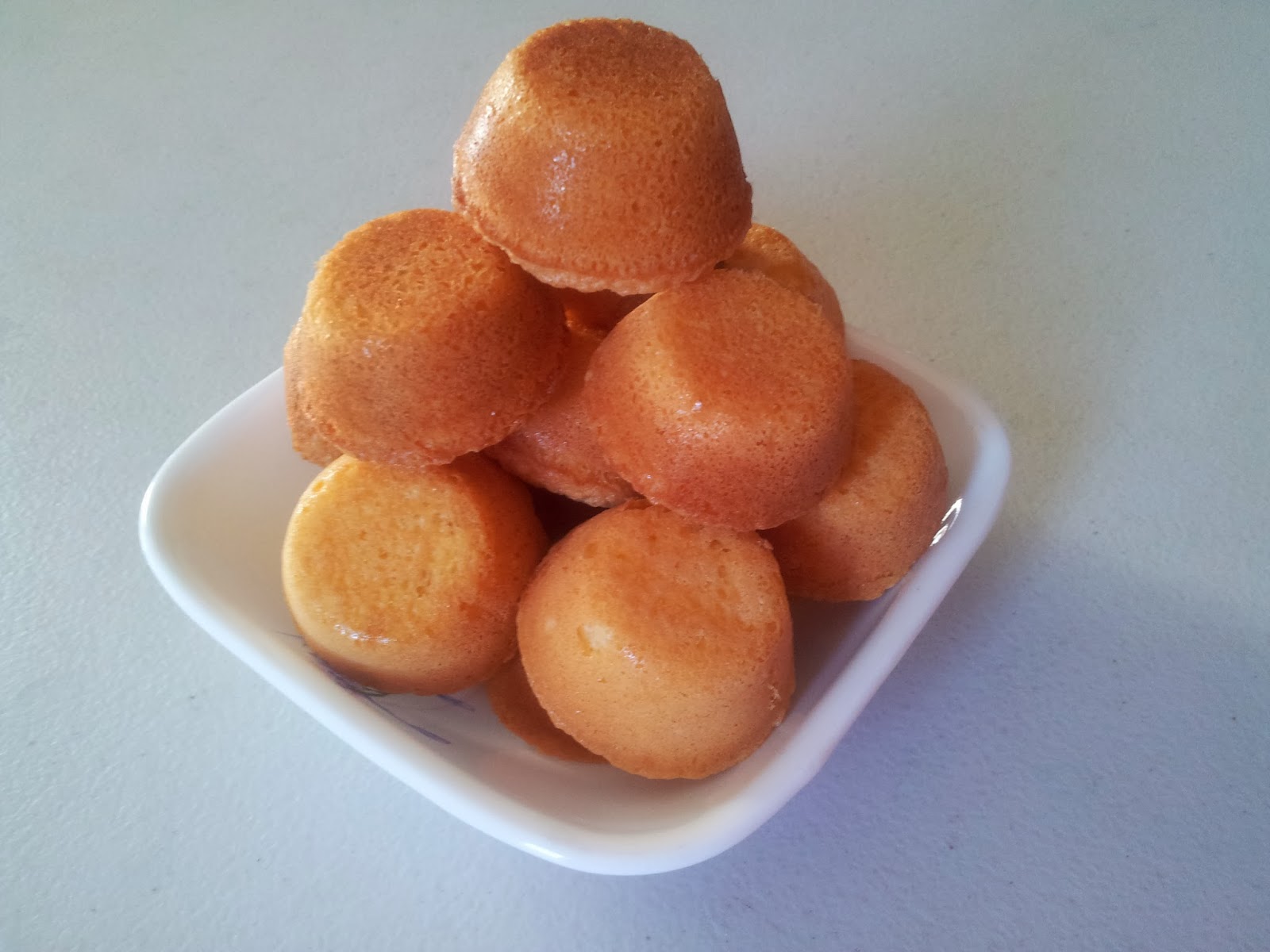 Home Engineering At Work: Kueh Bahulu (Mini Egg Cake)