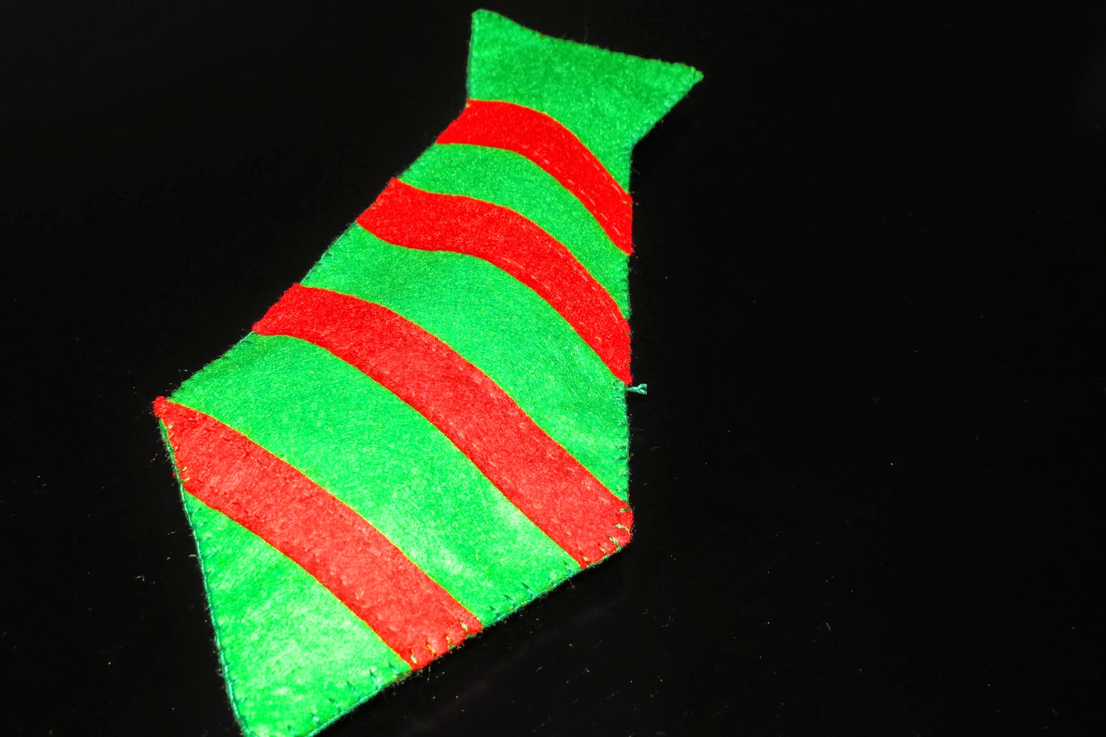 El taller de Flory Pondy: como hacer corbata para disfraz