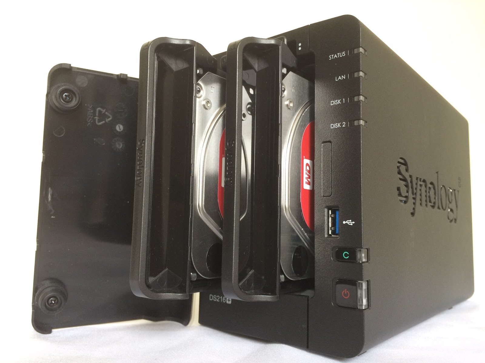 Unboxing & Review: Synology DiskStation DS216+ 2-Bay NAS