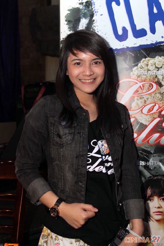 PROFIL SARAH SHAFITRI | ECHO 17