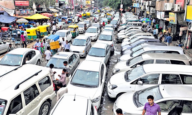 The Human Settlements: Delhi: Cars, cars everywhere, just no place to park.