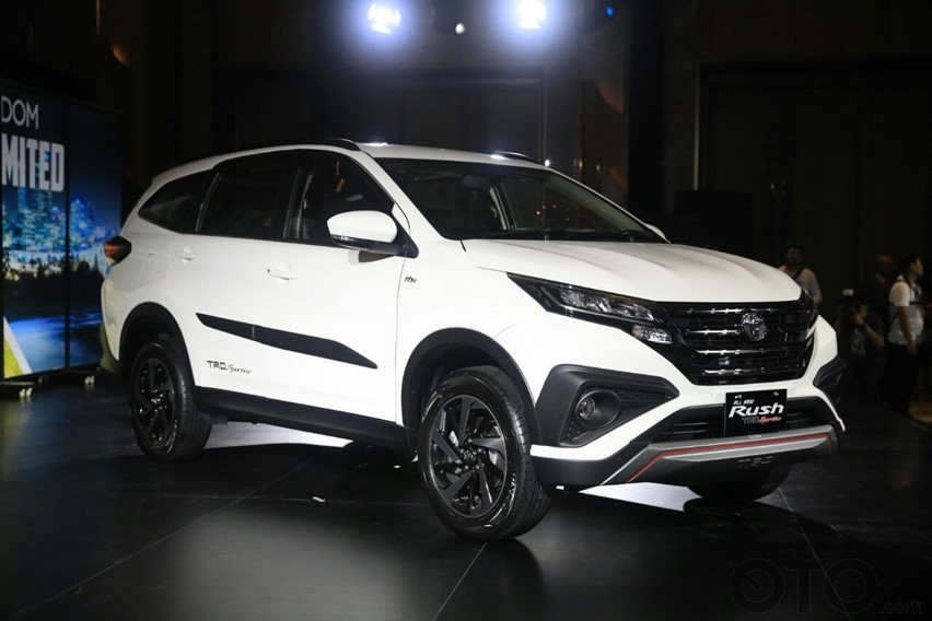 Toyota Utama: Perbedaan Toyota Rush Baru dan Lama