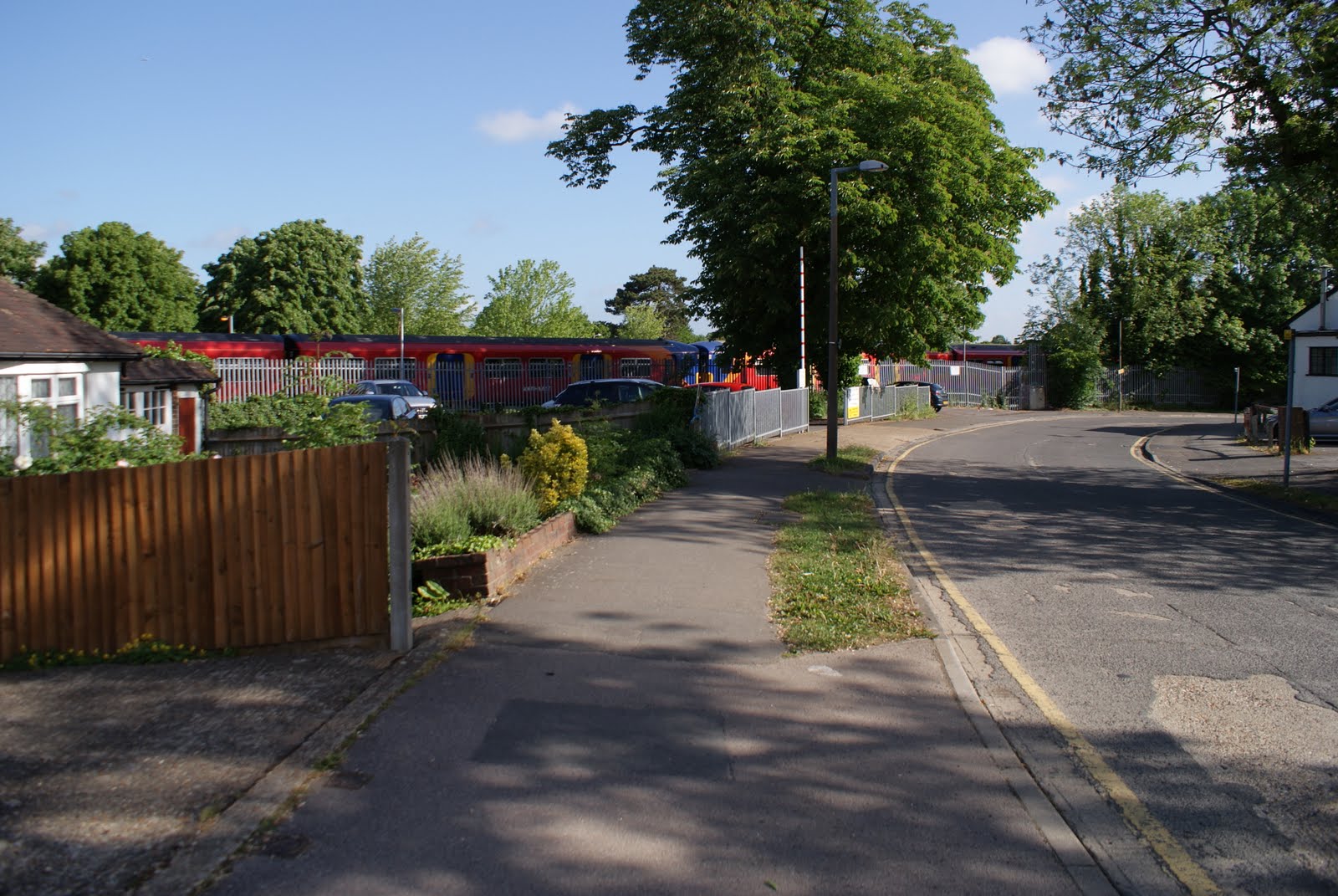 May I Know England Adventure: Epsom Town