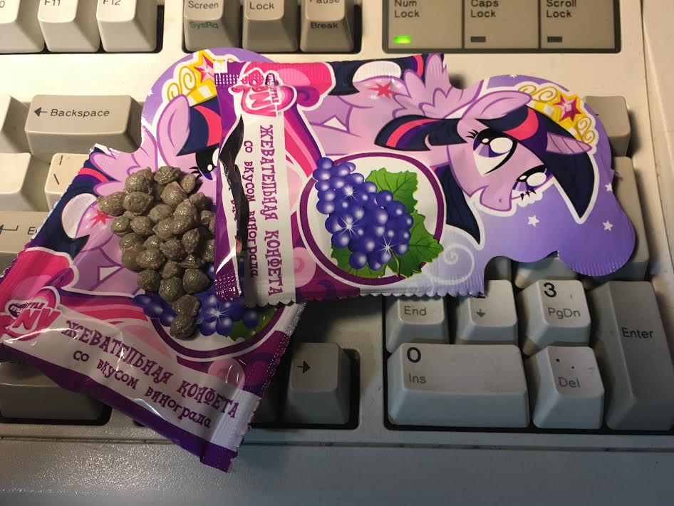 Equestria Daily - MLP Stuff!: Random Merch - New Brushable Design in ...