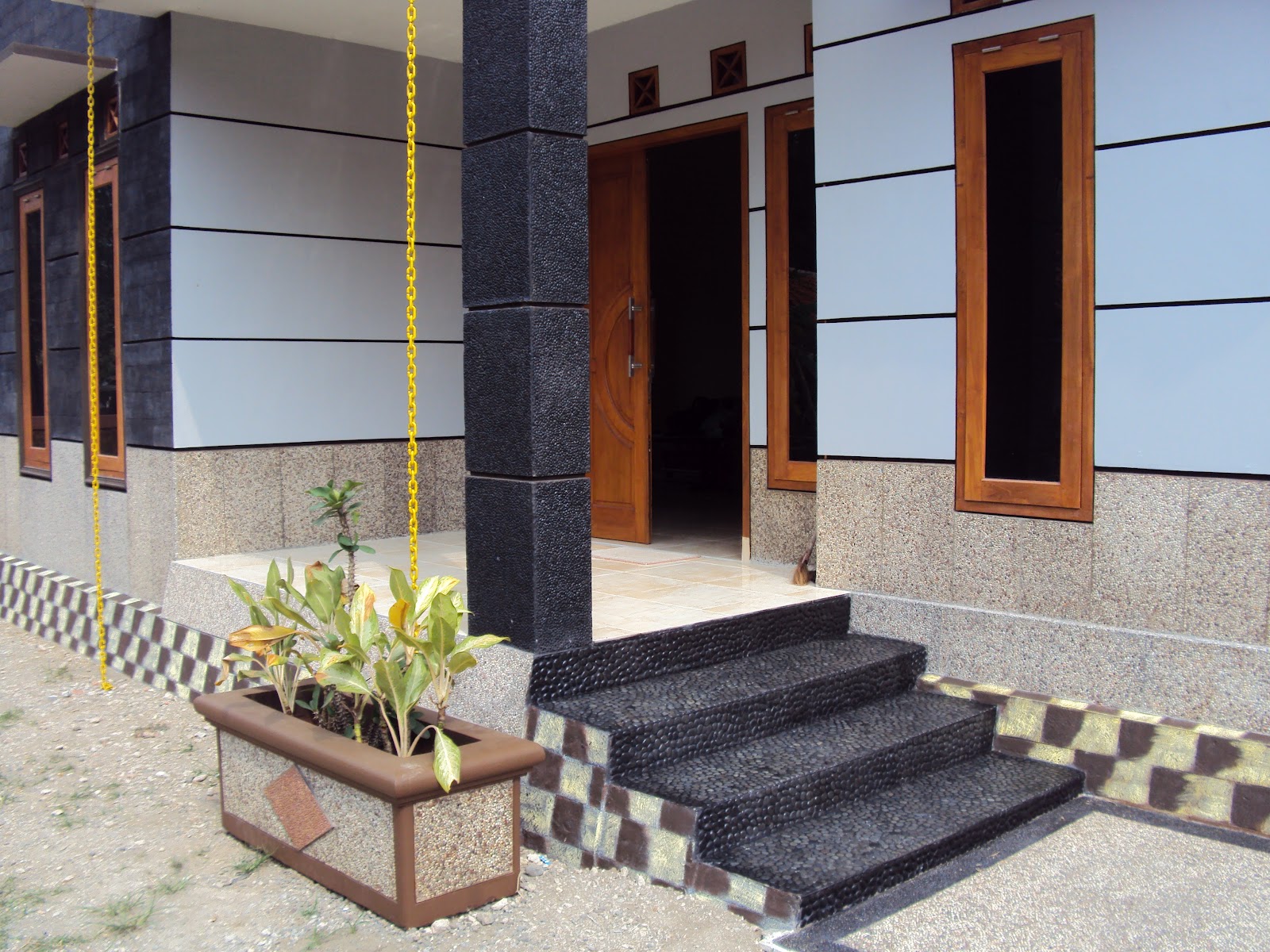 BATU ALAM PROPANCA: Batu alam dipakai untuk Rumah