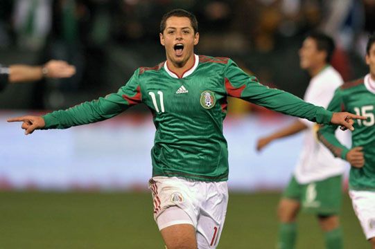 Top Football Players: Javier Chicharito Hernandez Profile - Chicharito ...