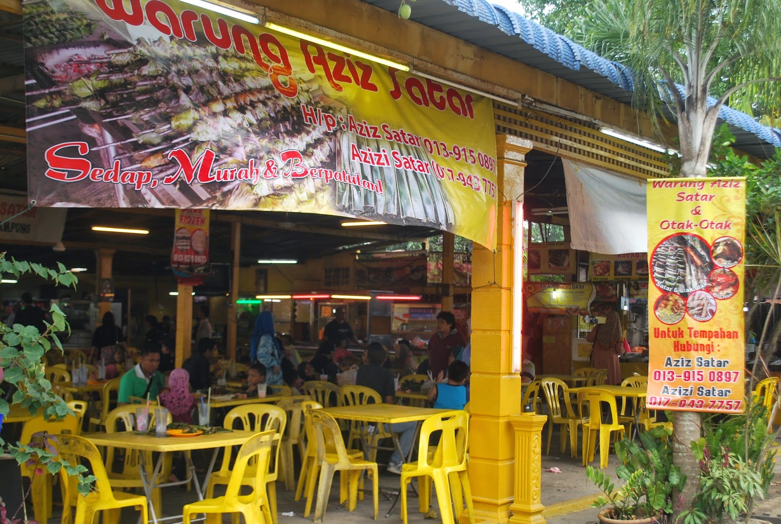 BookWorm Travel: VMY2014: Warung Aziz Satar, Pantai Teluk Mak Nik ...