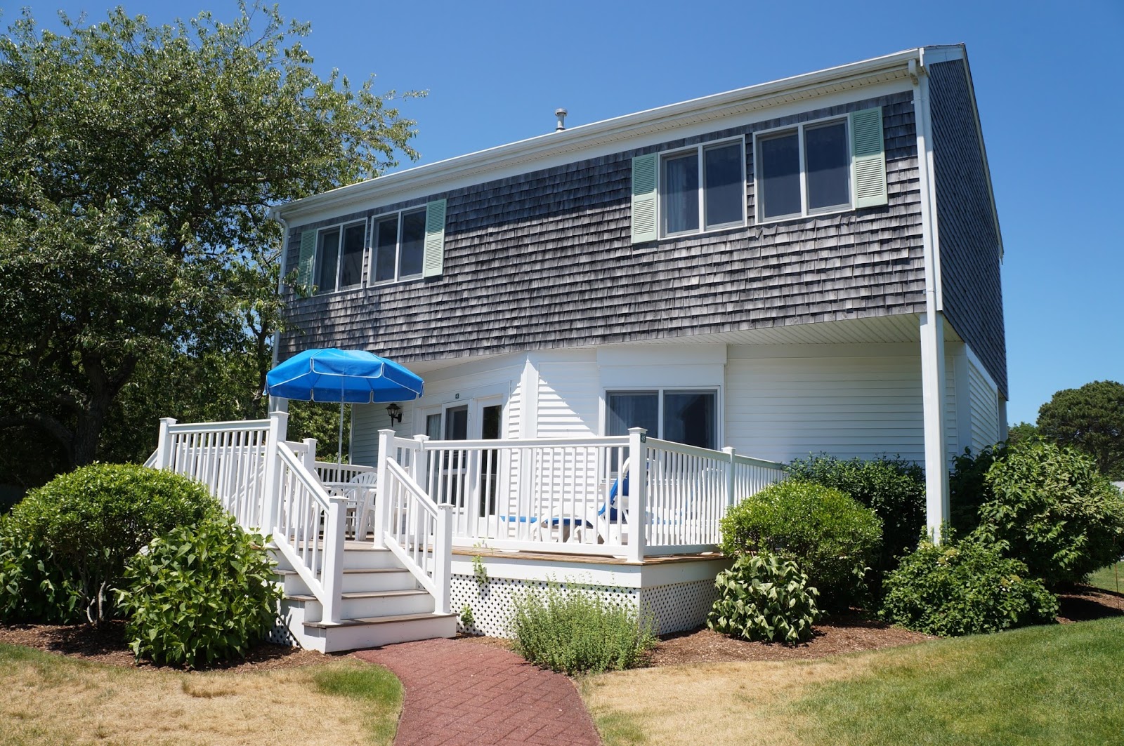 Evan and Lauren's Cool Blog: 7/2/16: Red Jacket Beach Resort Cape Cod