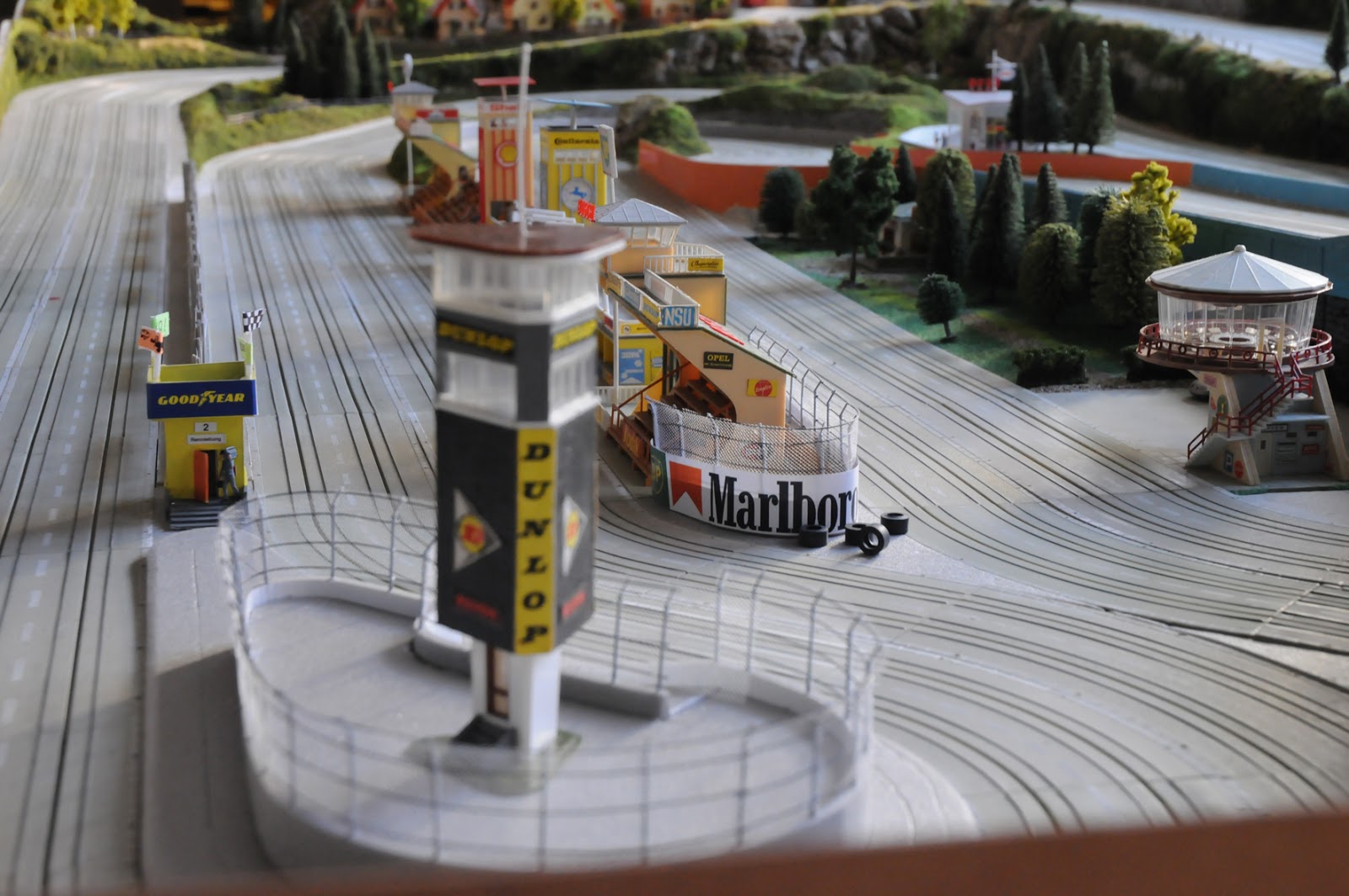 ACAR FOREST HILL - SLOTCAR HO CUSTOM: Dezember 2014