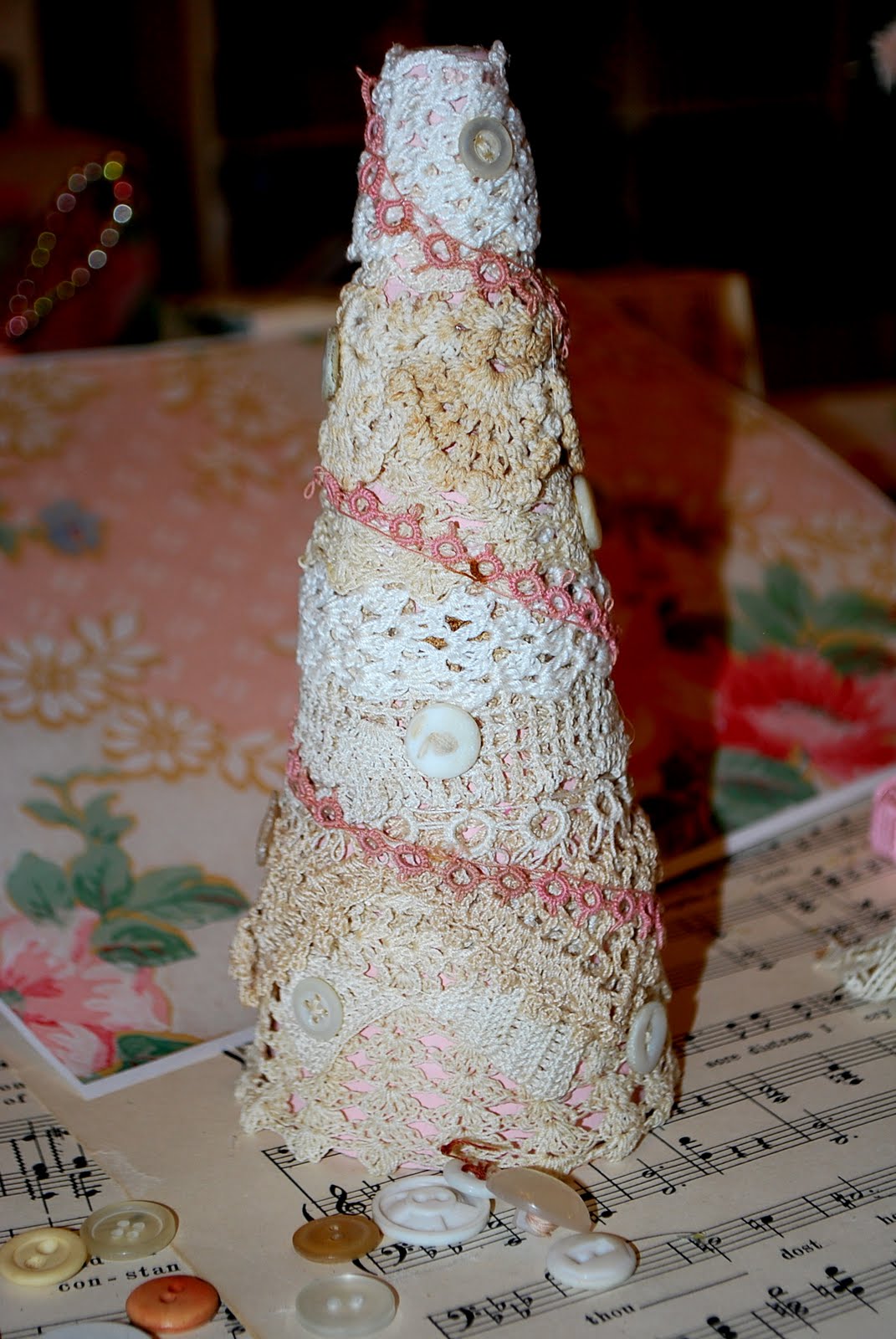 The Creative Patch: shabby trees; a tutorial