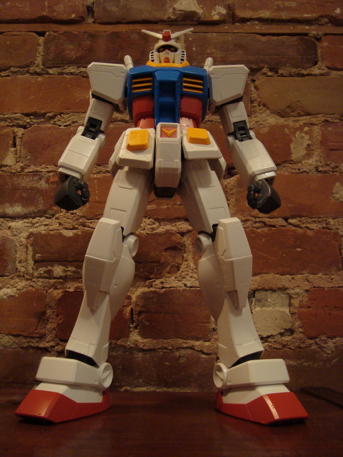 This Toy Sickness: Mega Size Gundam - Building the 1/48th Scale Giant ...