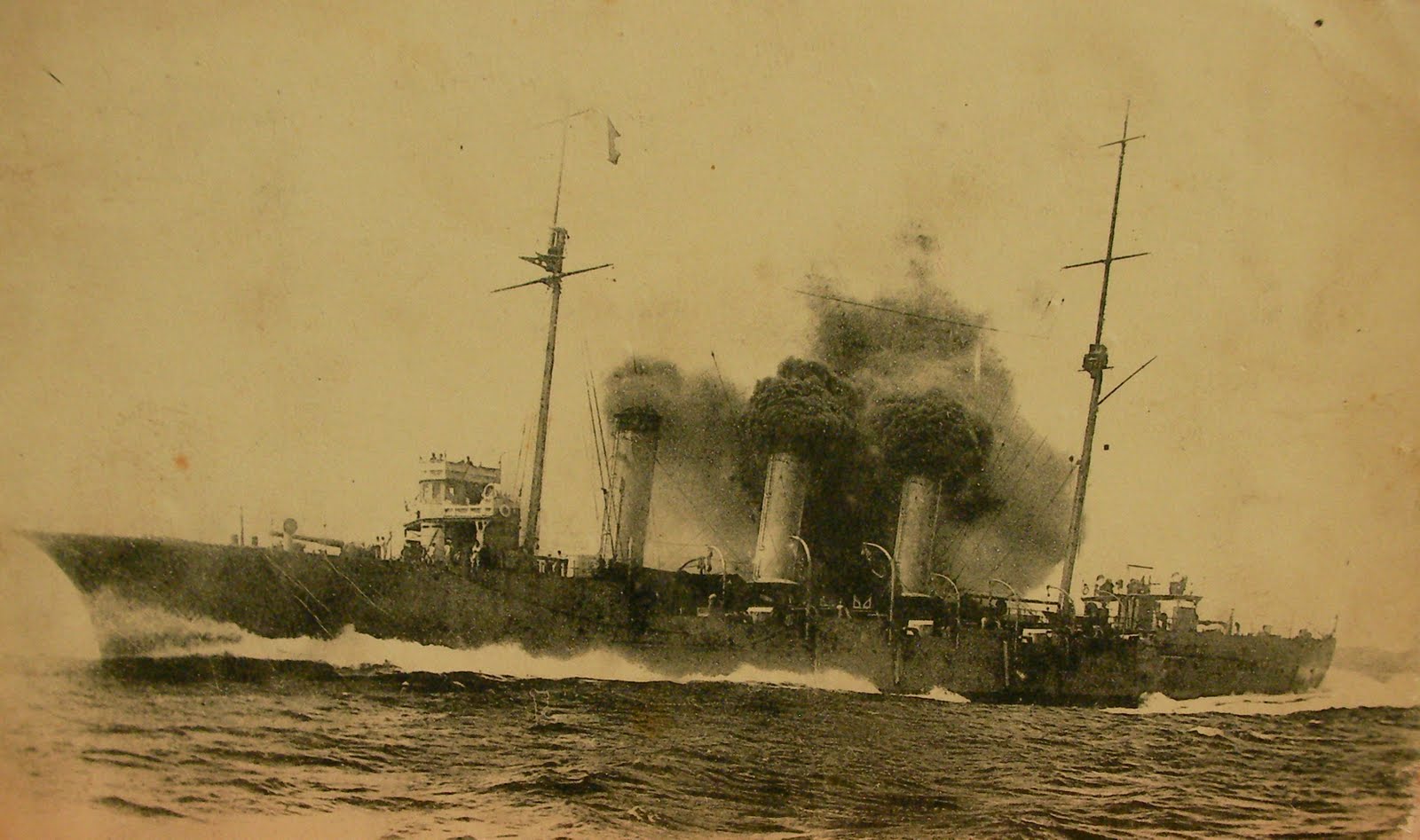 SteelonSandBlog: Pre-Dreadnought Photos 14: Japanese circa 1900
