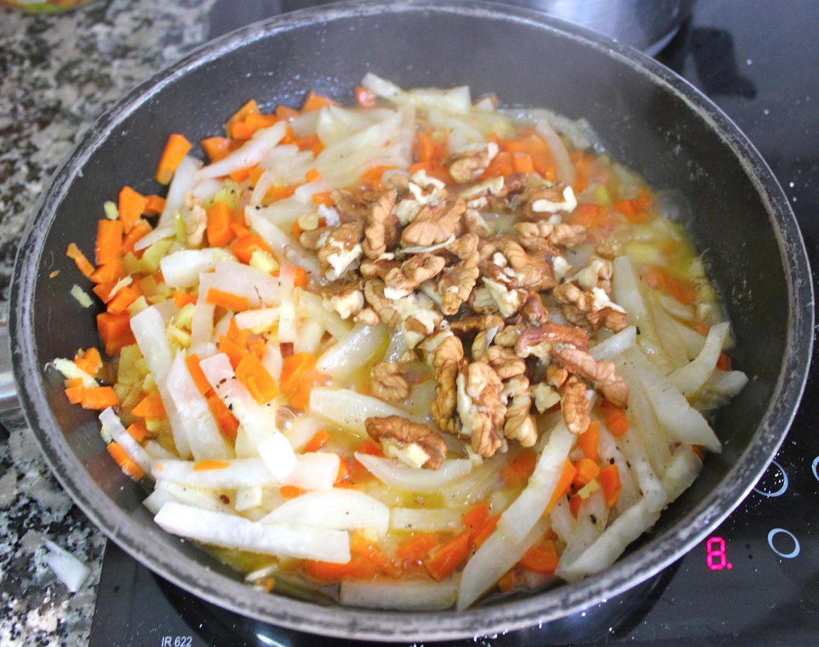 Cocinar es vivir y Bordar también: Nabos y zanahorias al gengibre ...
