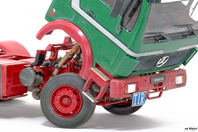 MiniAutoHobby: Mercedes Benz SK