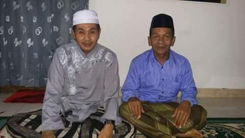 Ta'dhim KH. Anwar Zahid Pada Gurunya Semasa Di Pondok