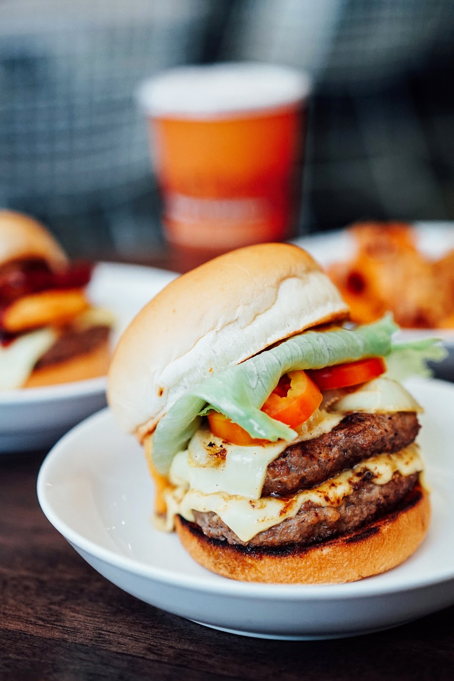 FIVE MONKEYS BURGER FOOD CENTRUM - SUNTER - eatandtreats - Indonesian ...