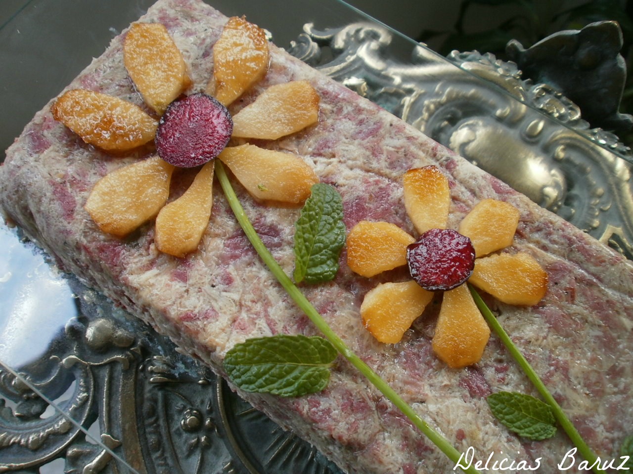 Delicias baruz: TERRINA DE PERDIZ CON SALSA DE FRUTOS ROJOS