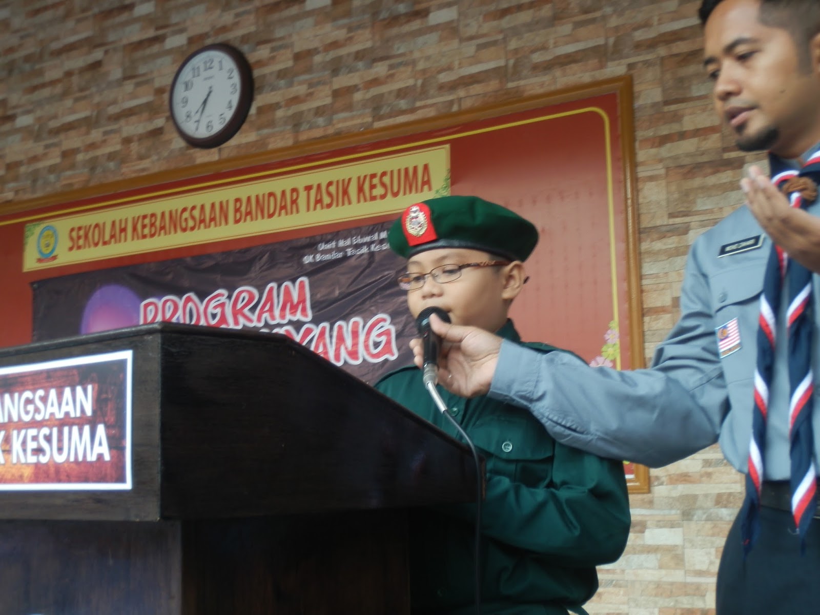 Kesuma Gemilang: PERHIMPUNAN UNIT UNIFORM TKRS @ TUNAS KADET REMAJA SEKOLAH