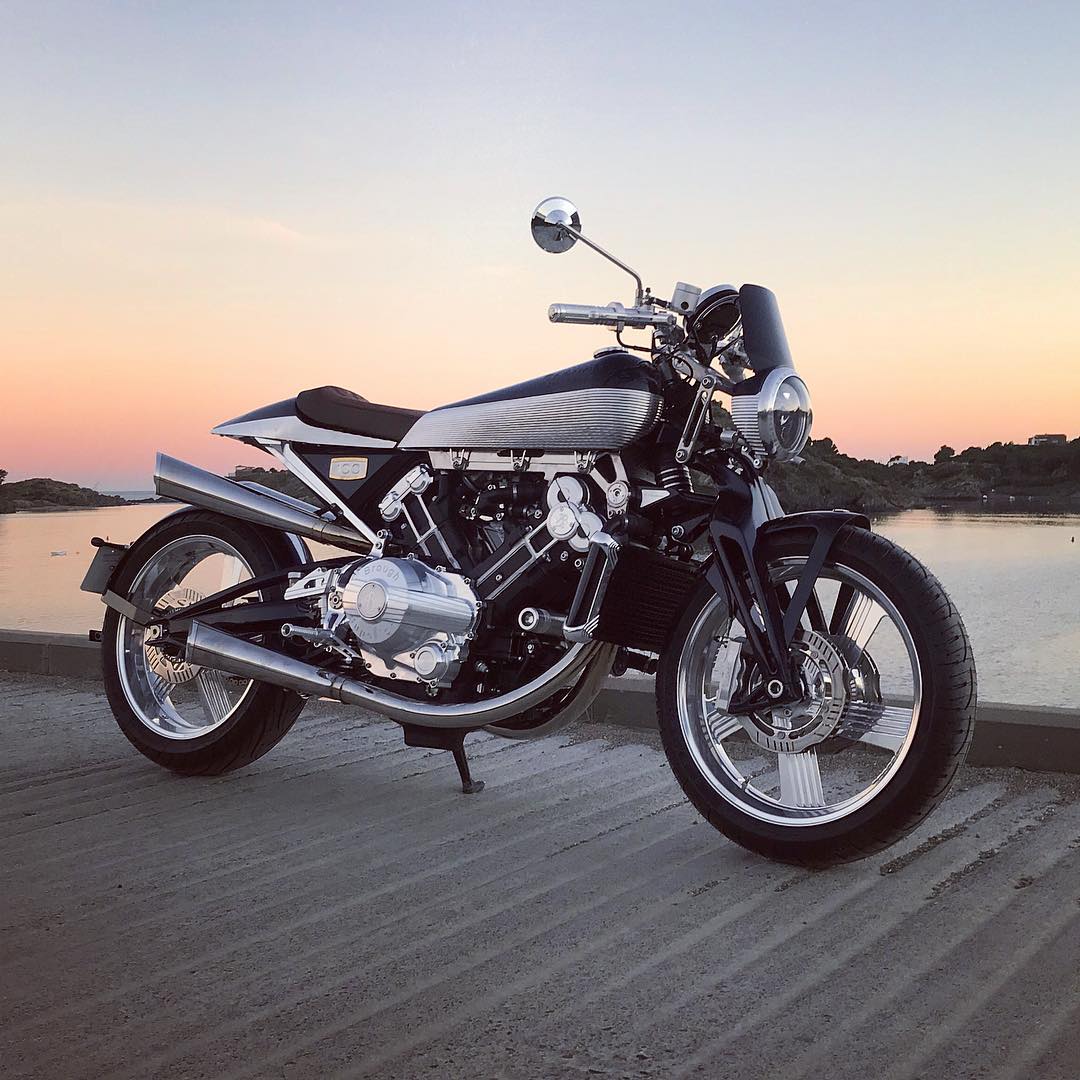 "100" Anniversary / Brough Superior Motorcycles SAS