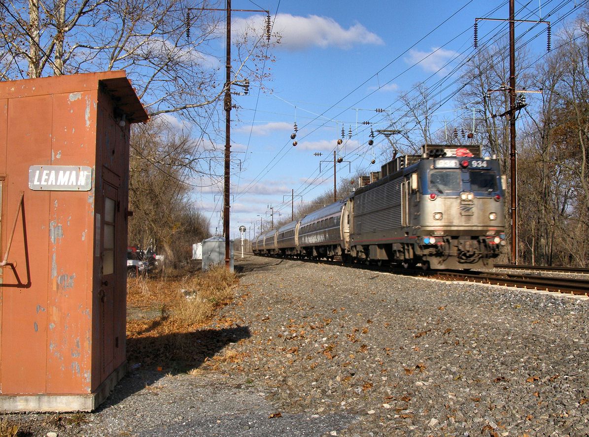 The Position Light: PHOTOS: LEAMAN - The Place To Be