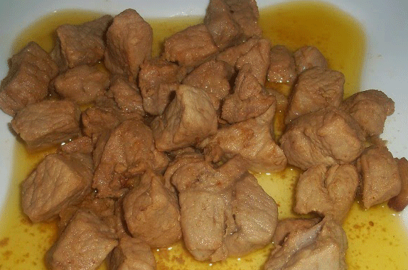 Spanje-recepten: Lomo al ajillo / Varkenslende met knoflook