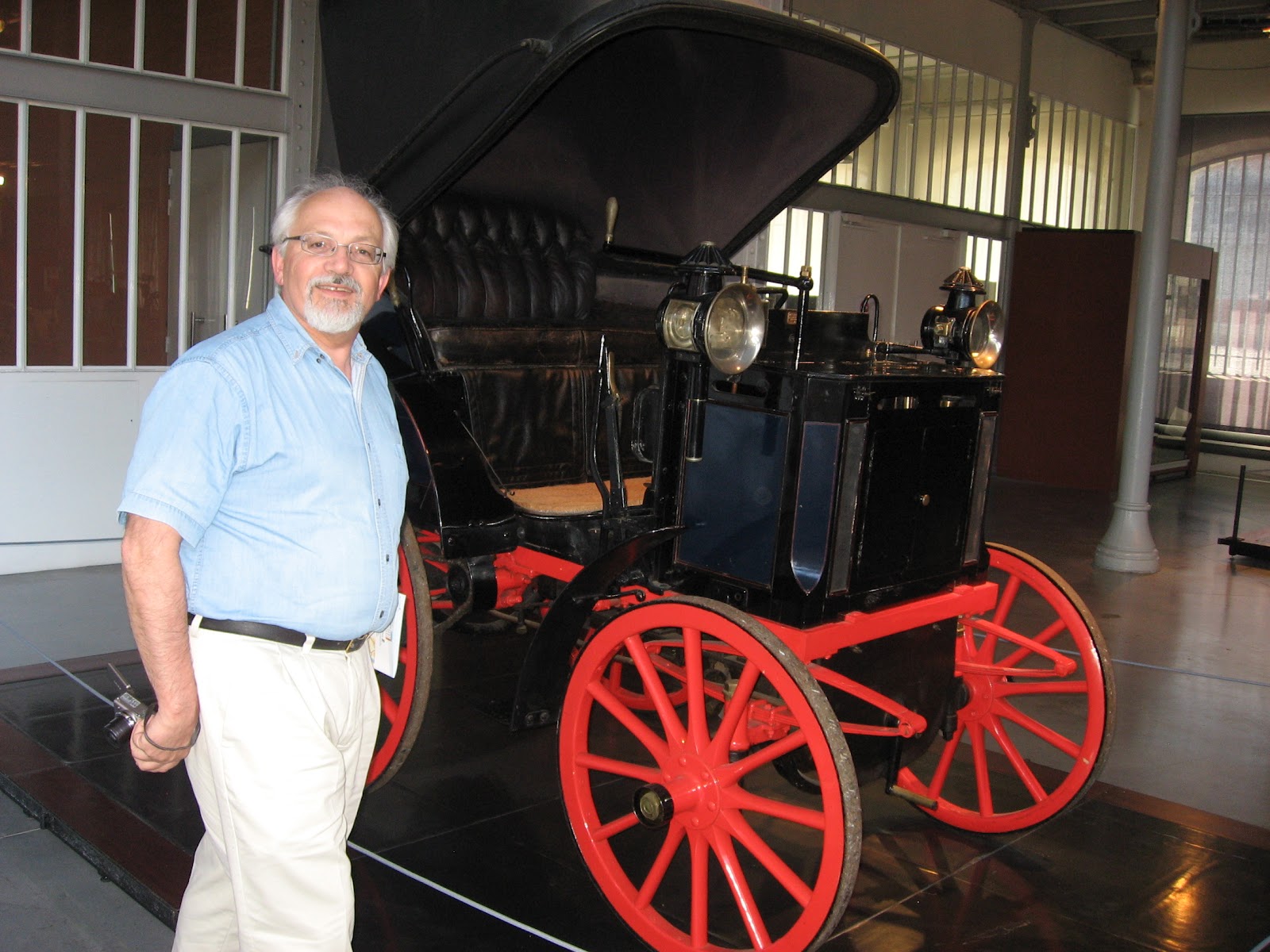 Thouars Encore: Châtellerault Motor Museum