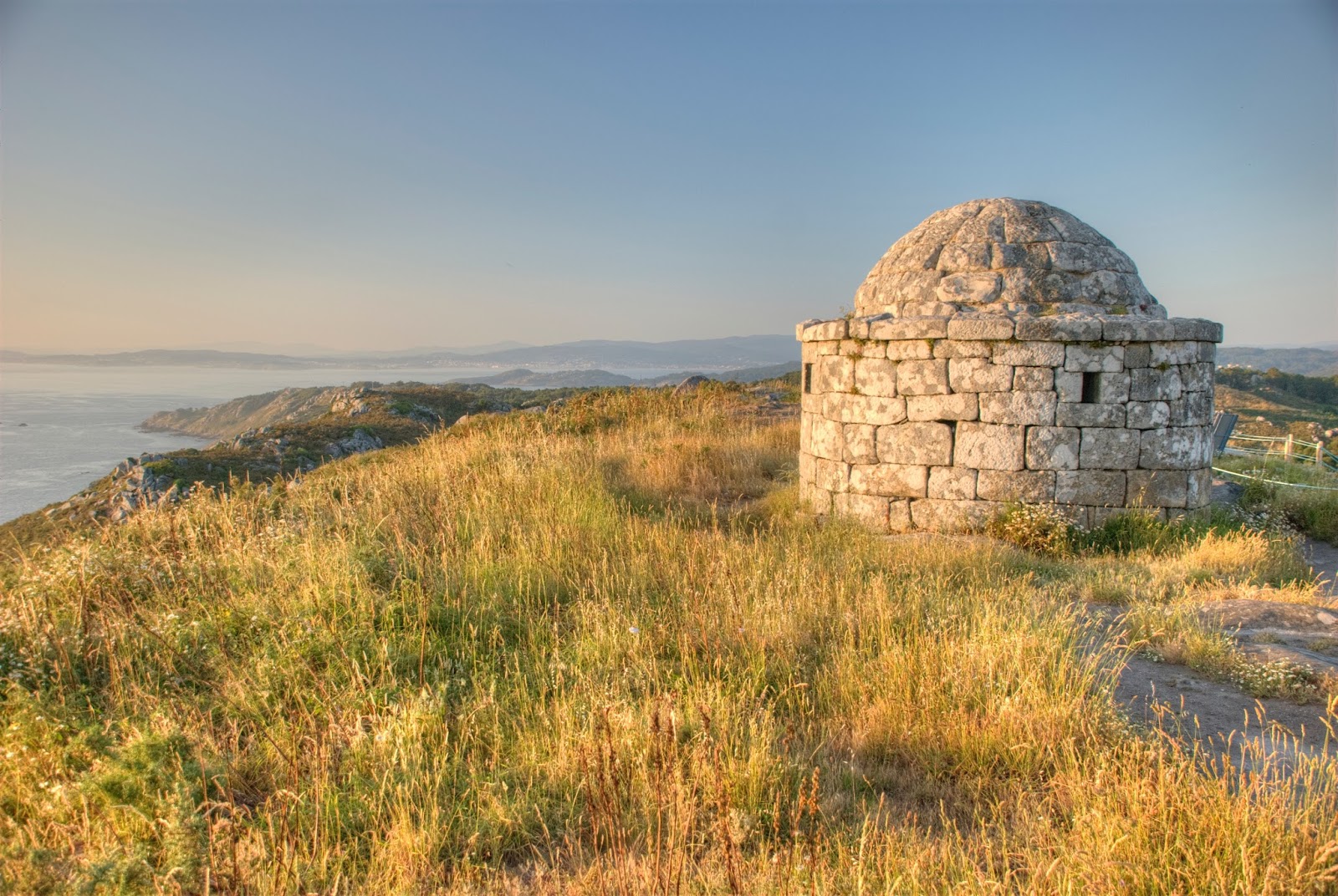 RUTAS EN KAYAK POR GALICIA: MONTE DO FACHO (FACHO DE DONON)
