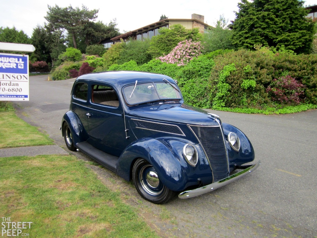 37 Ford tudor slantback