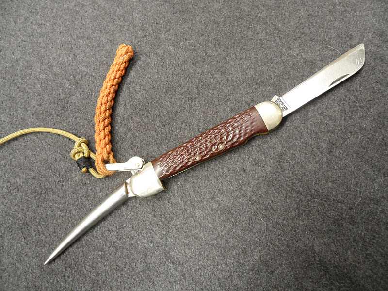 Four Bees: Camillus Marlinspike Knife, USCG 1984