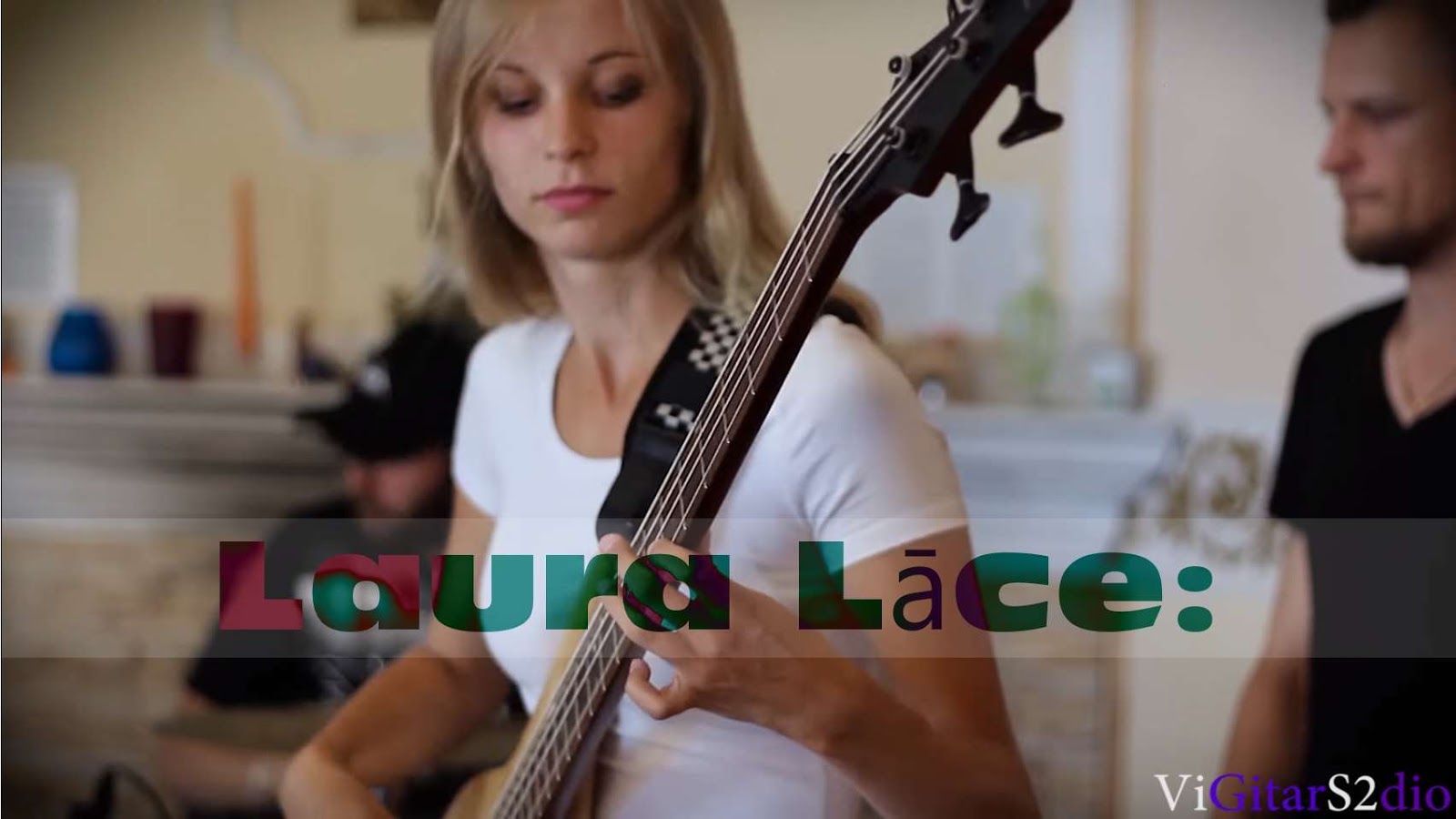 Laura Lāce: Daft Punk - Aerodynamic - bass