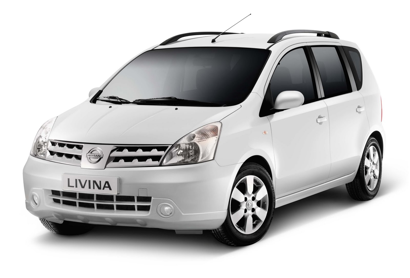 Livina e Grand Livina são eleitos os melhores no Brasil