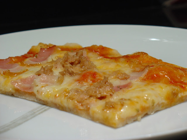 Ma Petite Boulangerie: Pizza con levadura natural