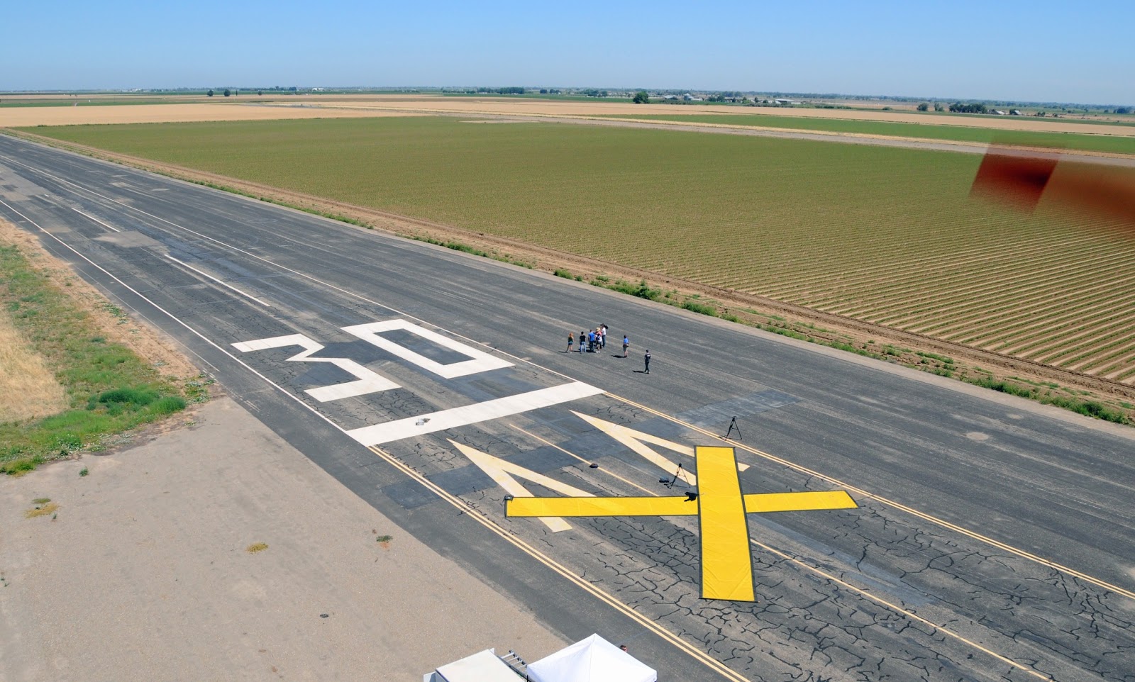 Standard Pilot Blog: MythBusters Redux for Belite and Duct Tape Plane