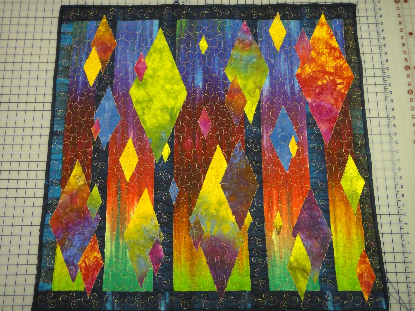 Gwenda Quilts: Aurora Borealis 4