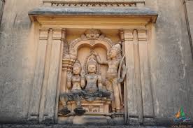 The Travelogged: Kelaniya Temple